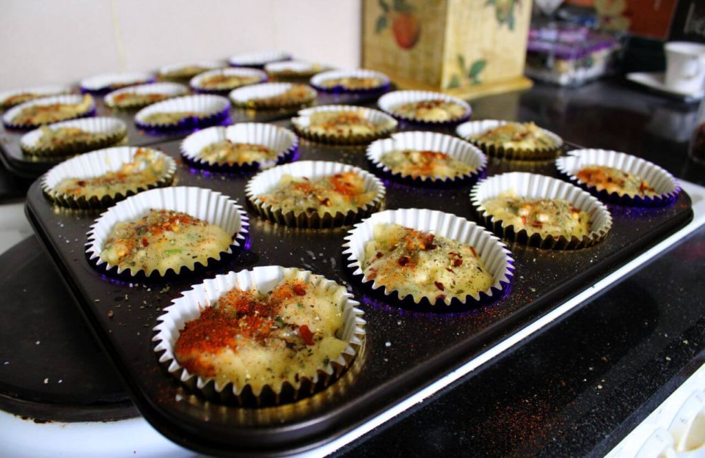 Herbed Feta and Chilli Muff-Cakes - Sparkle Ellie